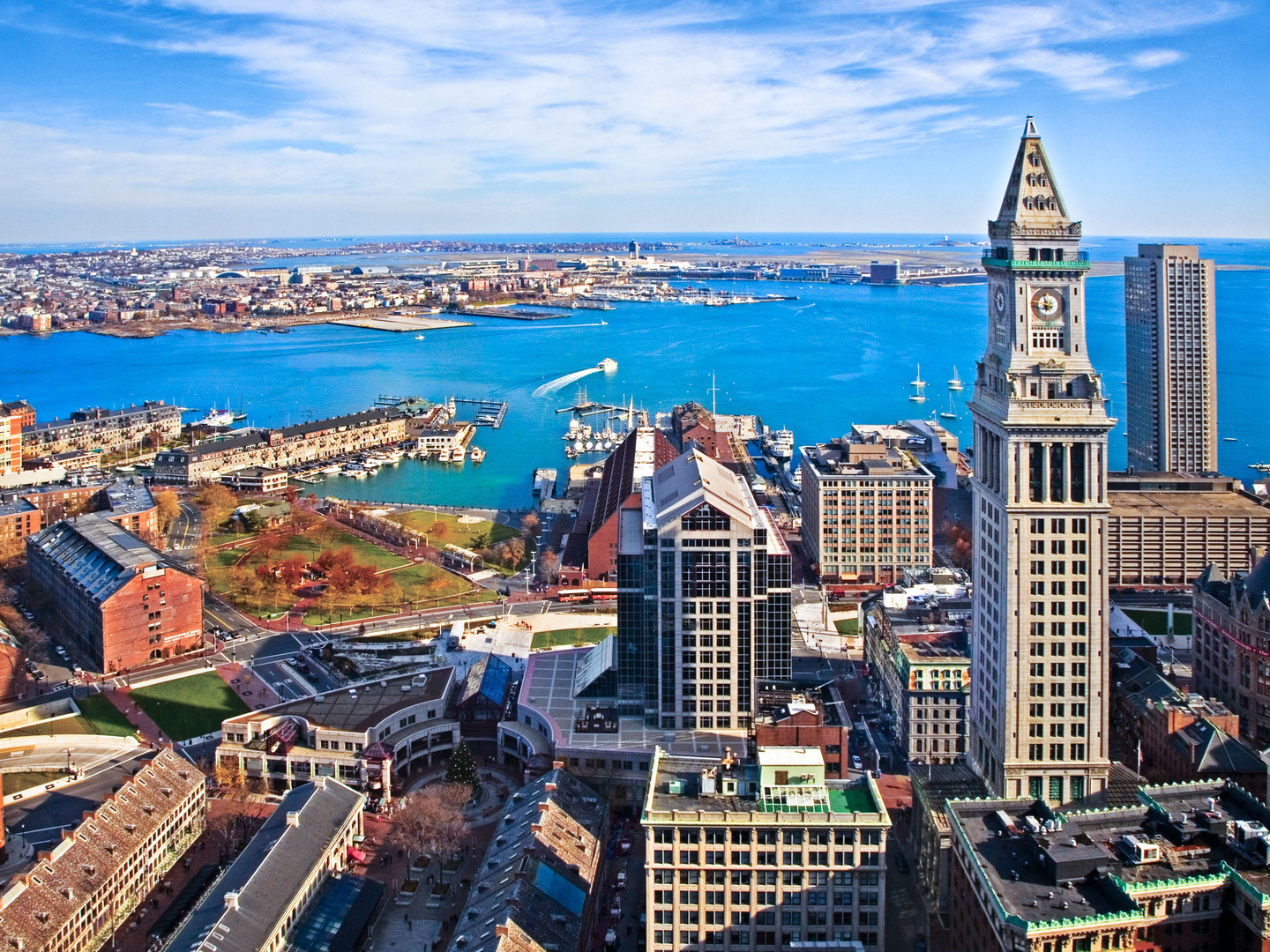 Resort Overview | Marriott Vacation Club Pulse® at Custom House, Boston